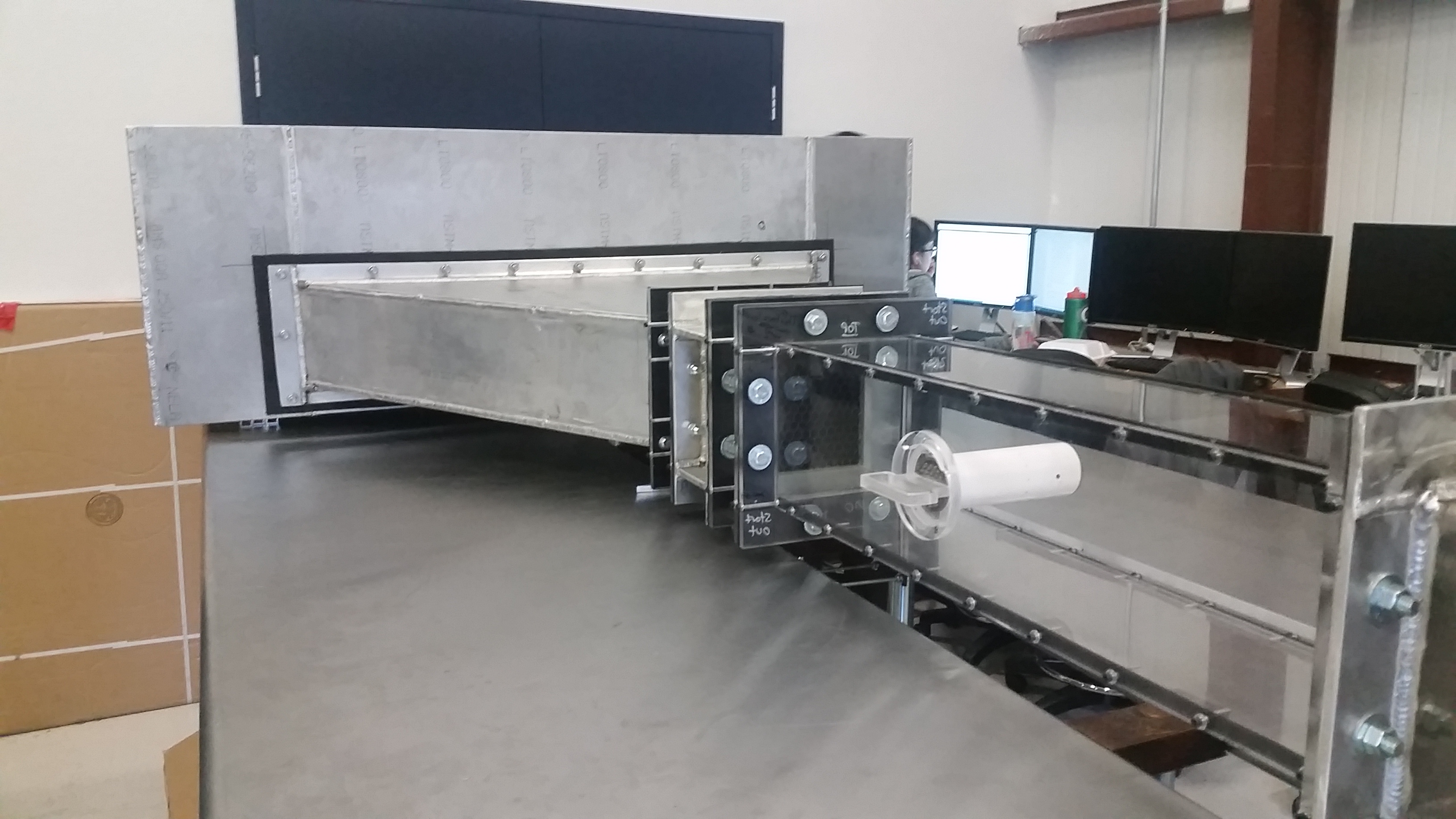 EDUCATIONAL WATER TUNNEL